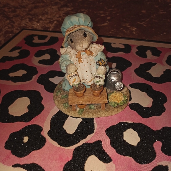 Enesco | Accents | Vintage Enesco My Blushing Bunnies Gardening ...